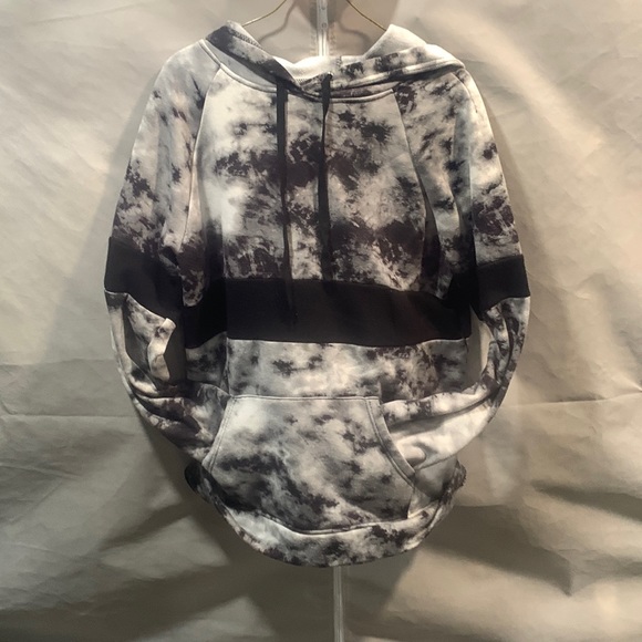 Ardene | Tops | Comfy Hoodie | Poshmark